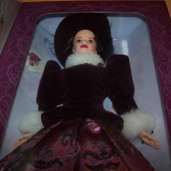 Barbie | Toys | Hallmark Homecoming Series Holiday Traditions Barbie ...